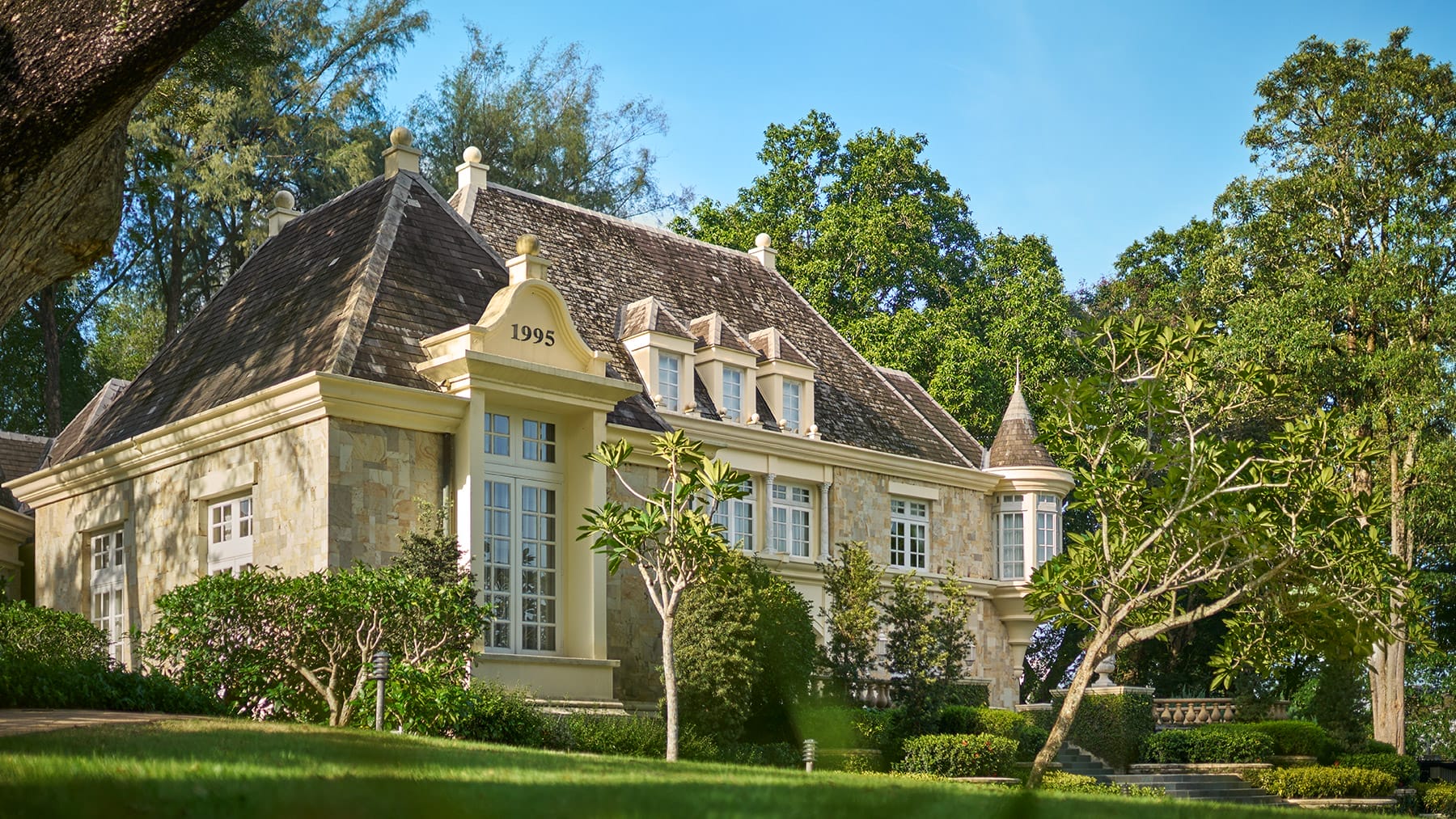 Villa Primavera, Penang: The Home Of Texchem Group’s Founder | Robb ...