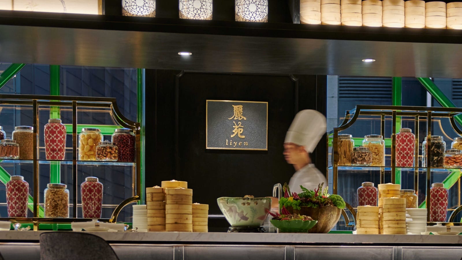 Li Yen Restaurant At The Ritz-Carlton KL Returns To Serve Their Famous ...