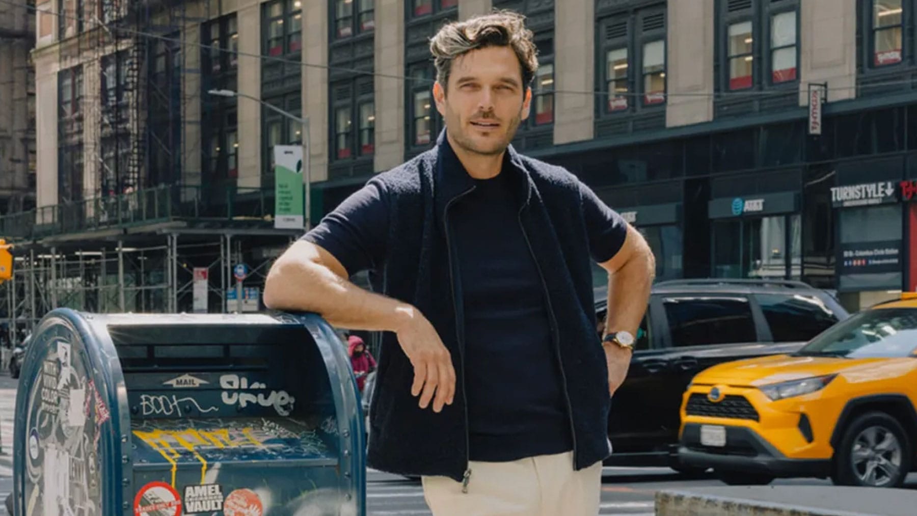 How the Fleece Vest Went From Banker Bro Basic to Stylish Layer | Robb ...